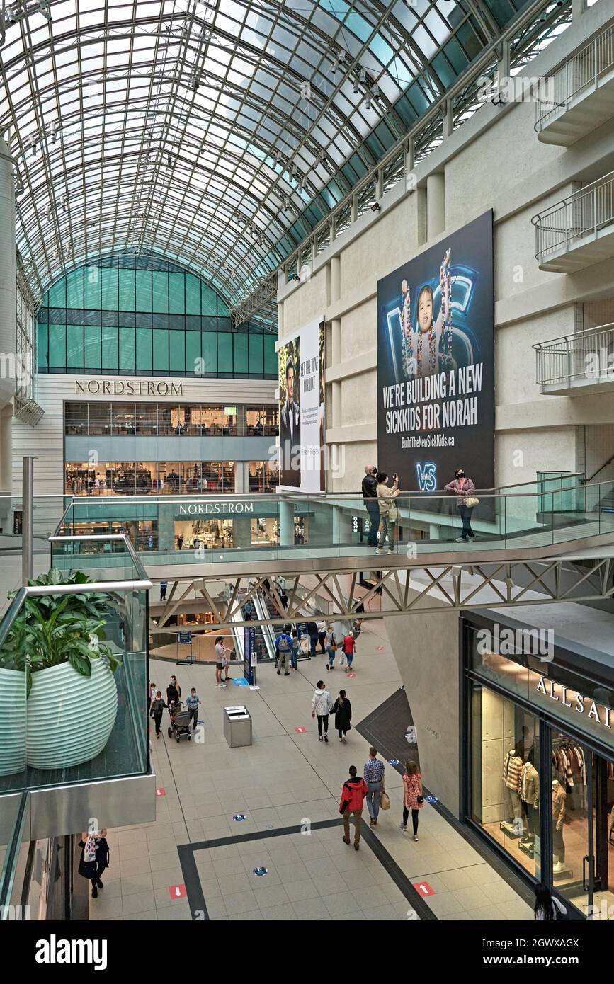 Eaton hall interior hi-res stock photography and images - Alamy