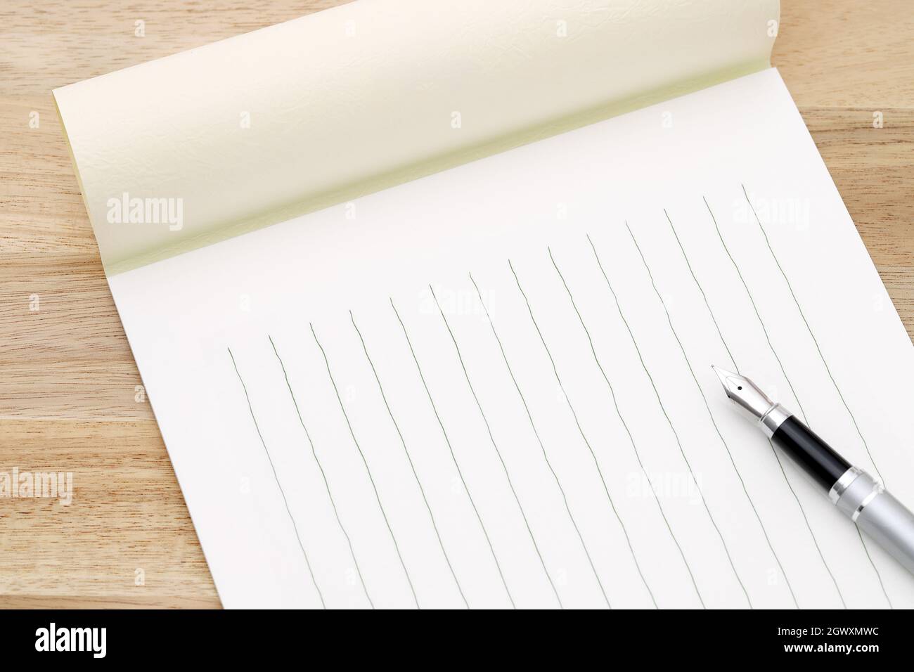 Japanese writing paper hi-res stock photography and images - Alamy