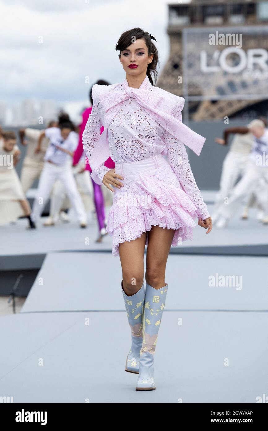 Luma Grothe walks the runway during the L'Oreal show as part of Paris ...