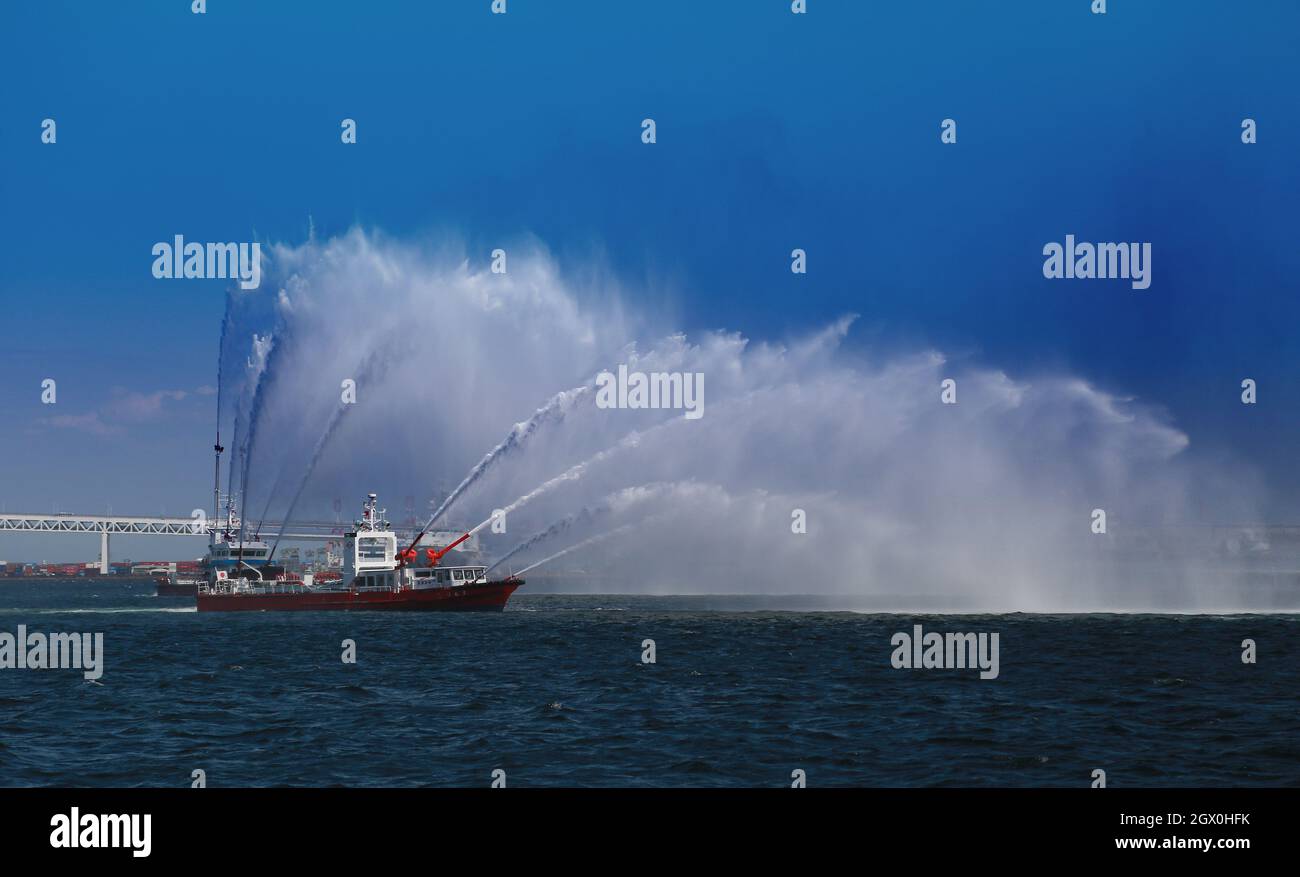 Discharge cloud hi-res stock photography and images - Alamy