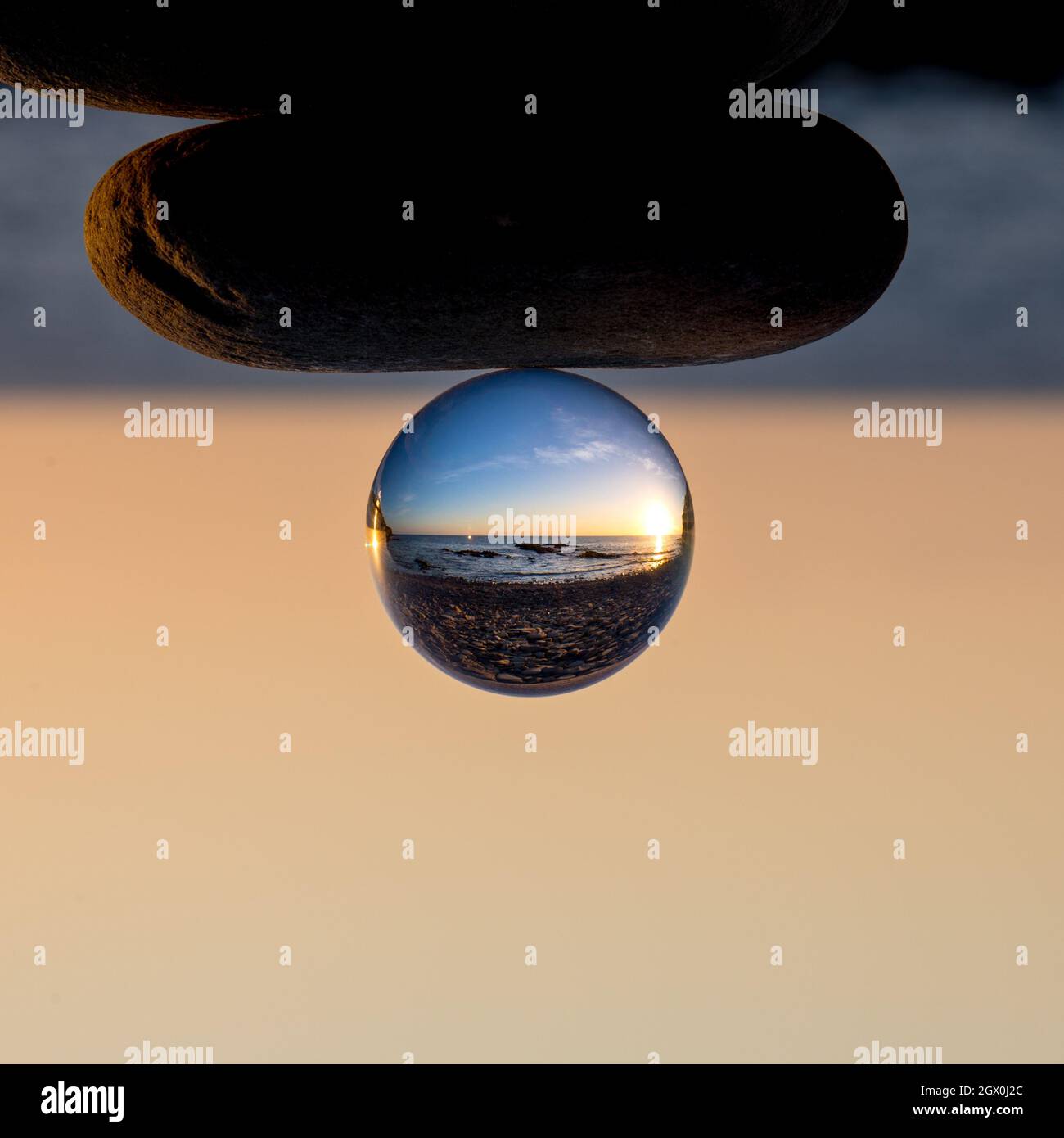 Lensball background hi-res stock photography and images - Alamy