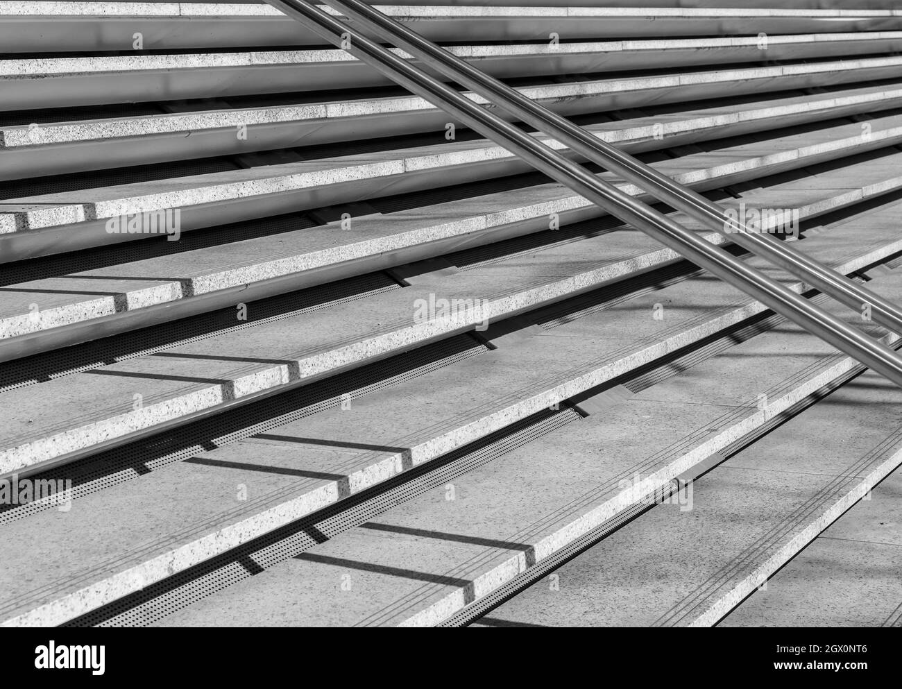White stairs side view hi-res stock photography and images - Alamy