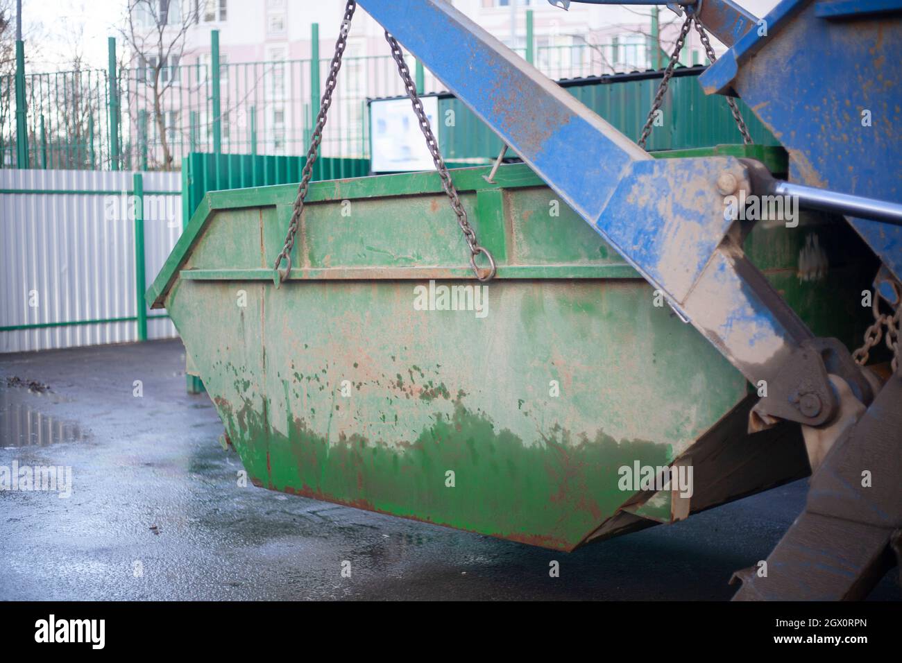 Rusty plastic waste container hi-res stock photography and images - Alamy