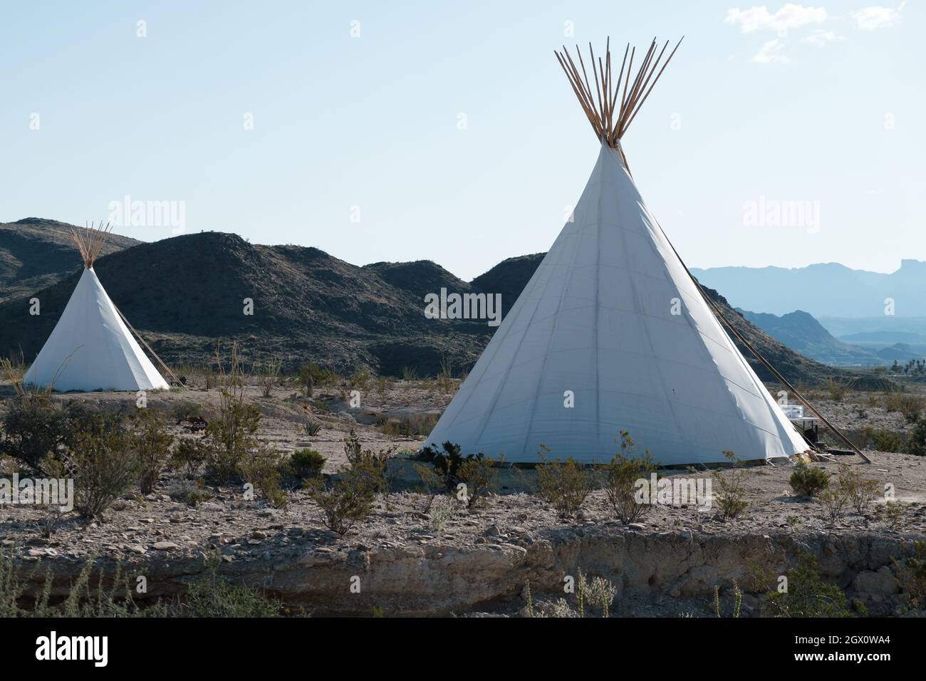 Camping big bend national park hi-res stock photography and images - Alamy