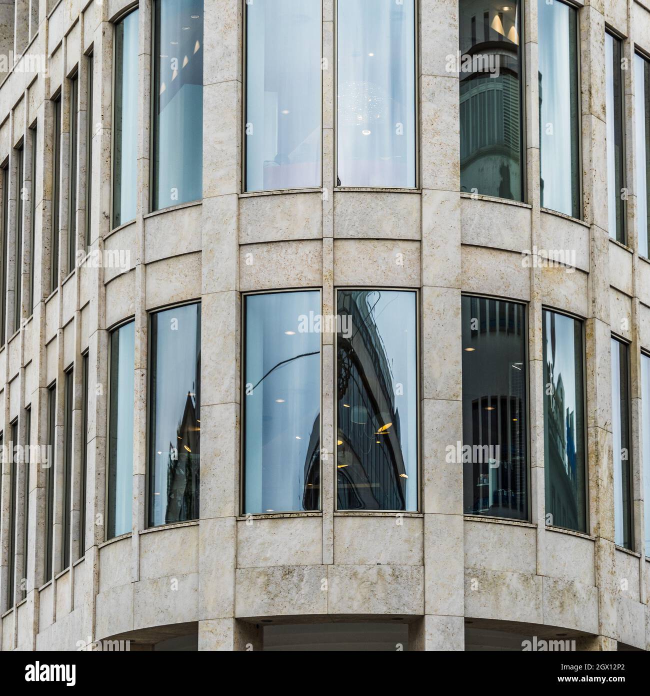 Building rounded corner hi-res stock photography and images - Alamy