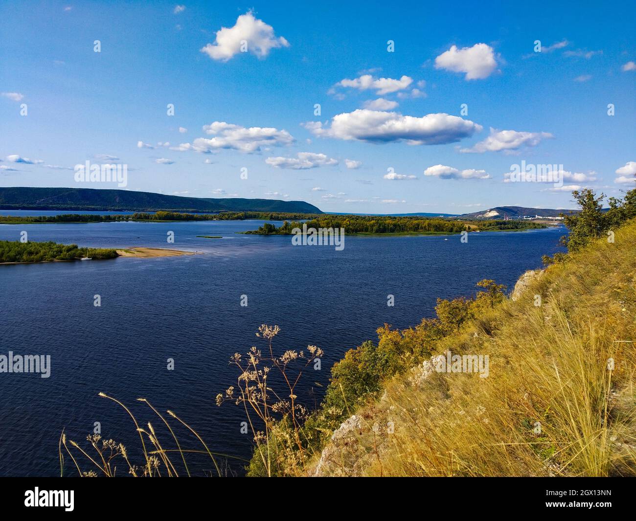 Volga samara beach hi-res stock photography and images - Alamy