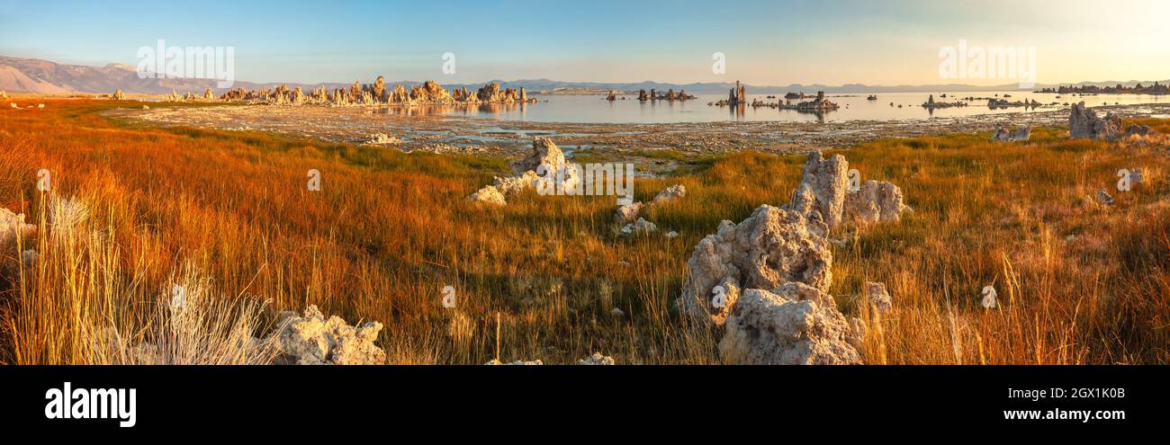 Lee vining california hi-res stock photography and images - Alamy