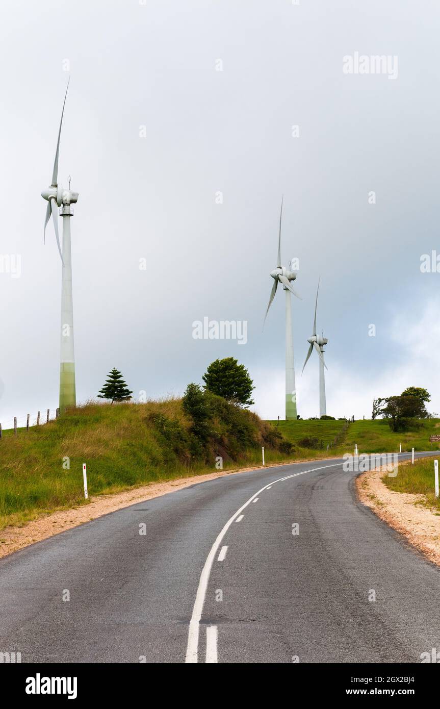 Bitumen road leading up to the Windy Hill wind farm at Ravenshoe ...