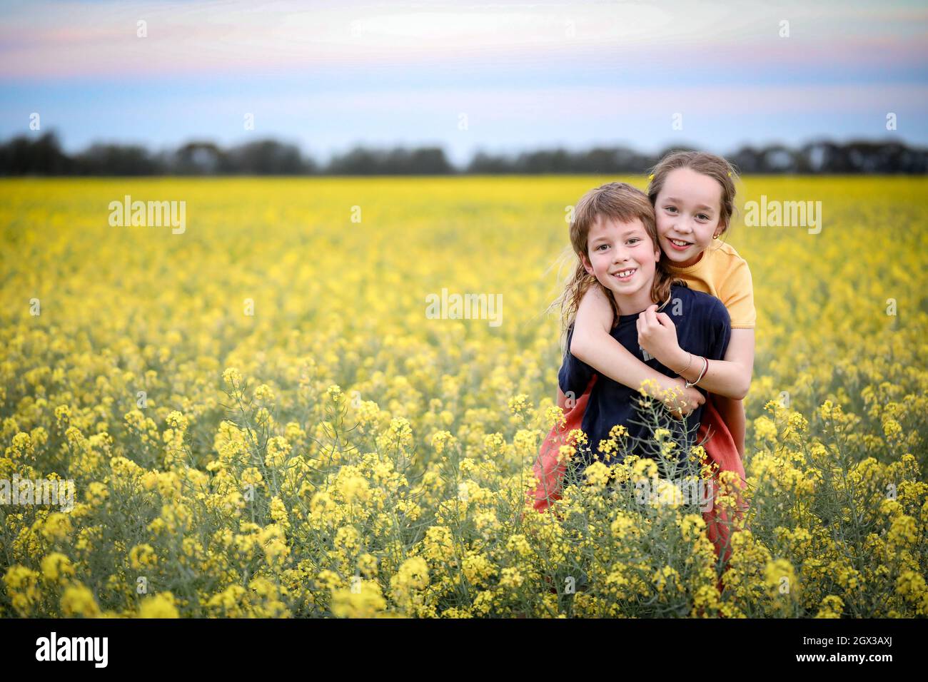 Australian farm kids hi-res stock photography and images - Alamy