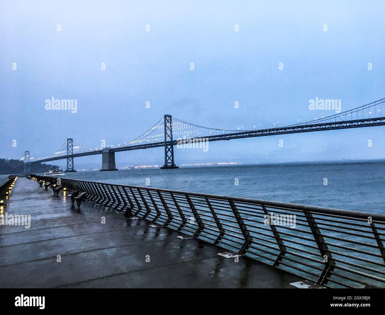 Raining san francisco hi-res stock photography and images - Alamy