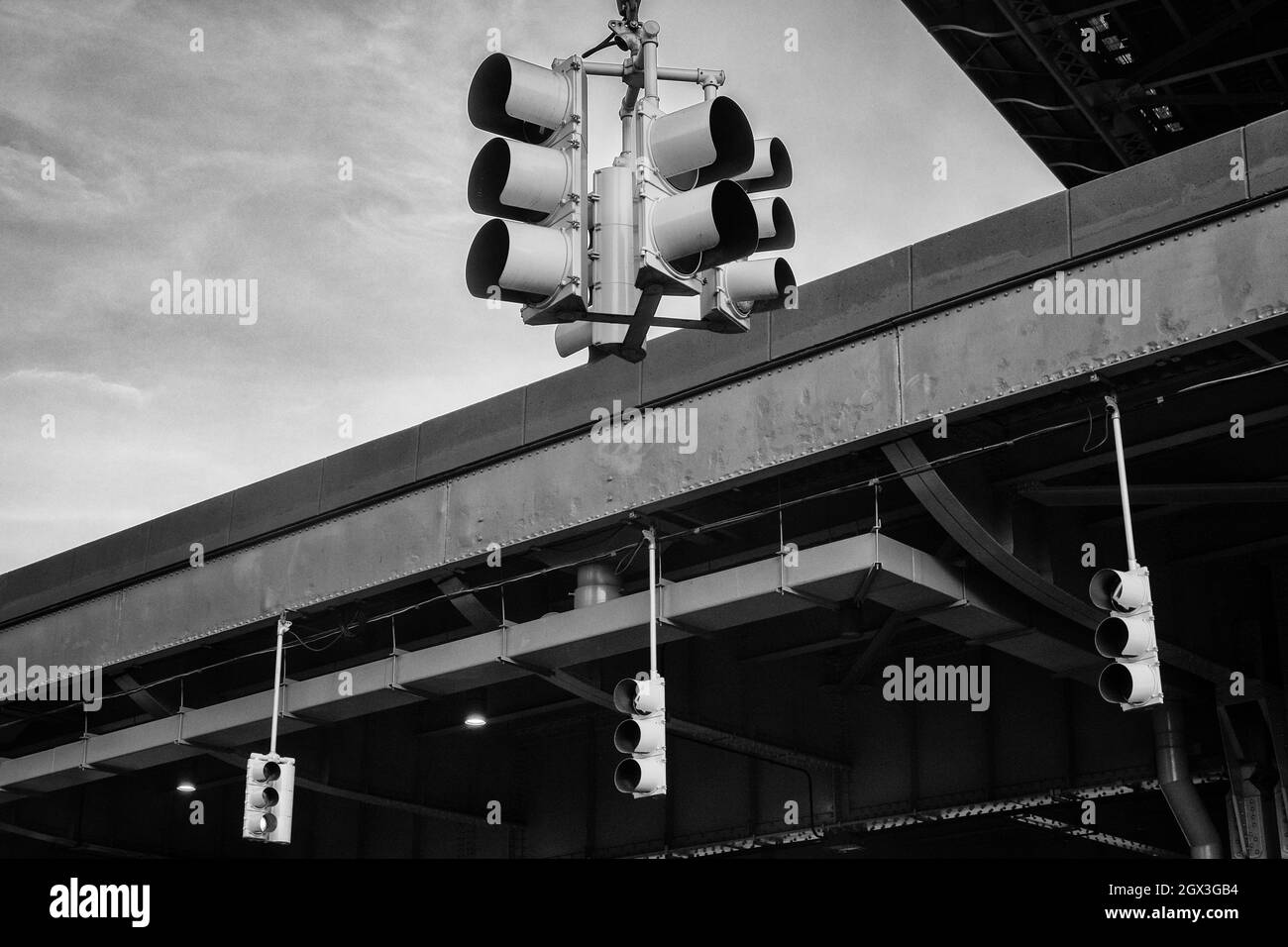 Stoplight signal Black and White Stock Photos & Images - Alamy