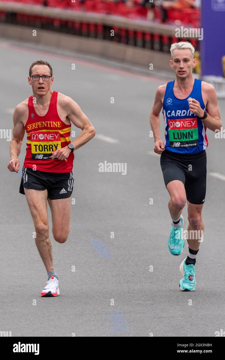 Nicholas Torry and Josh Lunn racing in the Virgin Money London Marathon ...
