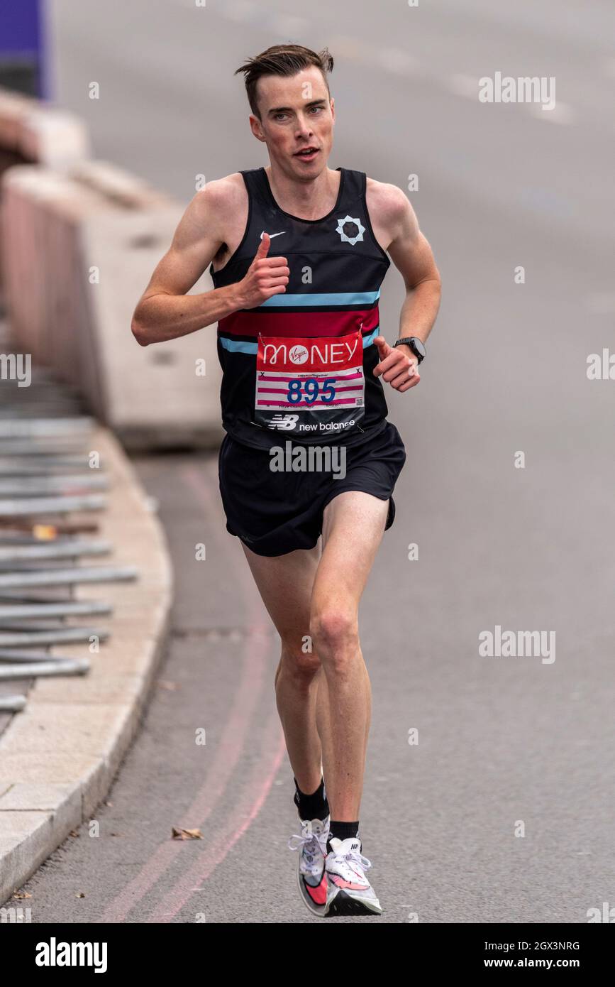 Ross Braden racing in the Virgin Money London Marathon 2021, in Tower ...