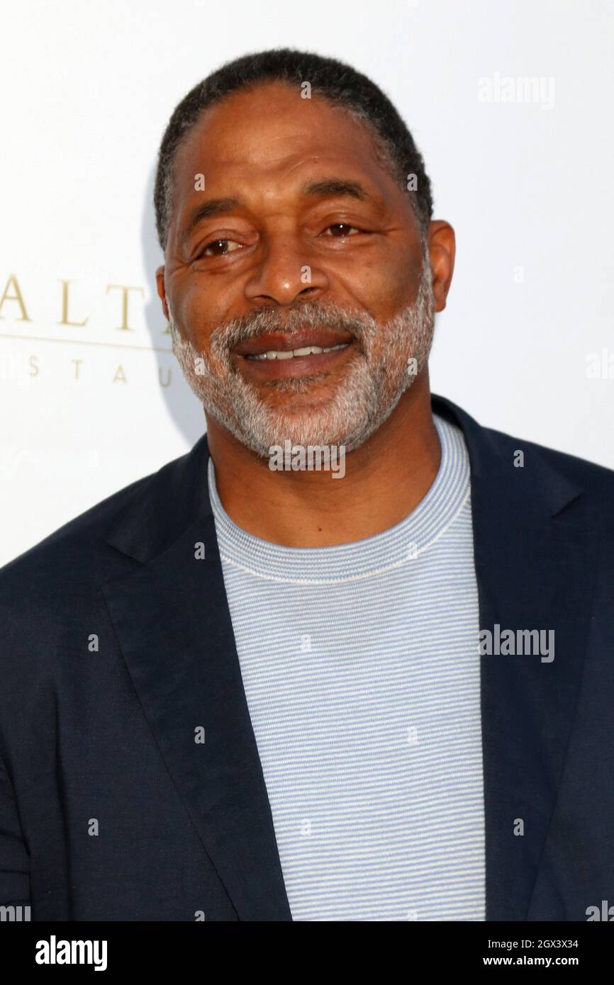 LOS ANGELES - OCT 3: Norm Nixon at the George Lopez Foundation 14th ...