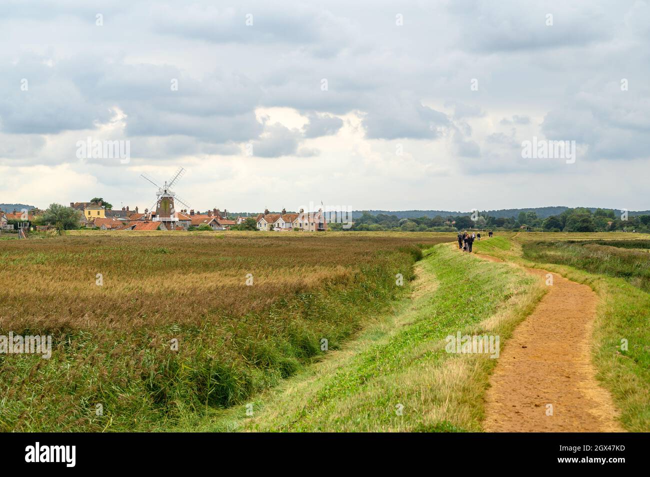 Blakeney circular walk hi-res stock photography and images - Alamy