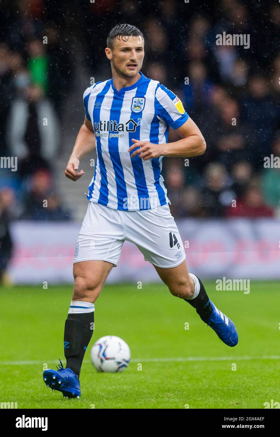 Huddersfield Town's Matty Pearson during the Sky Bet Championship match ...