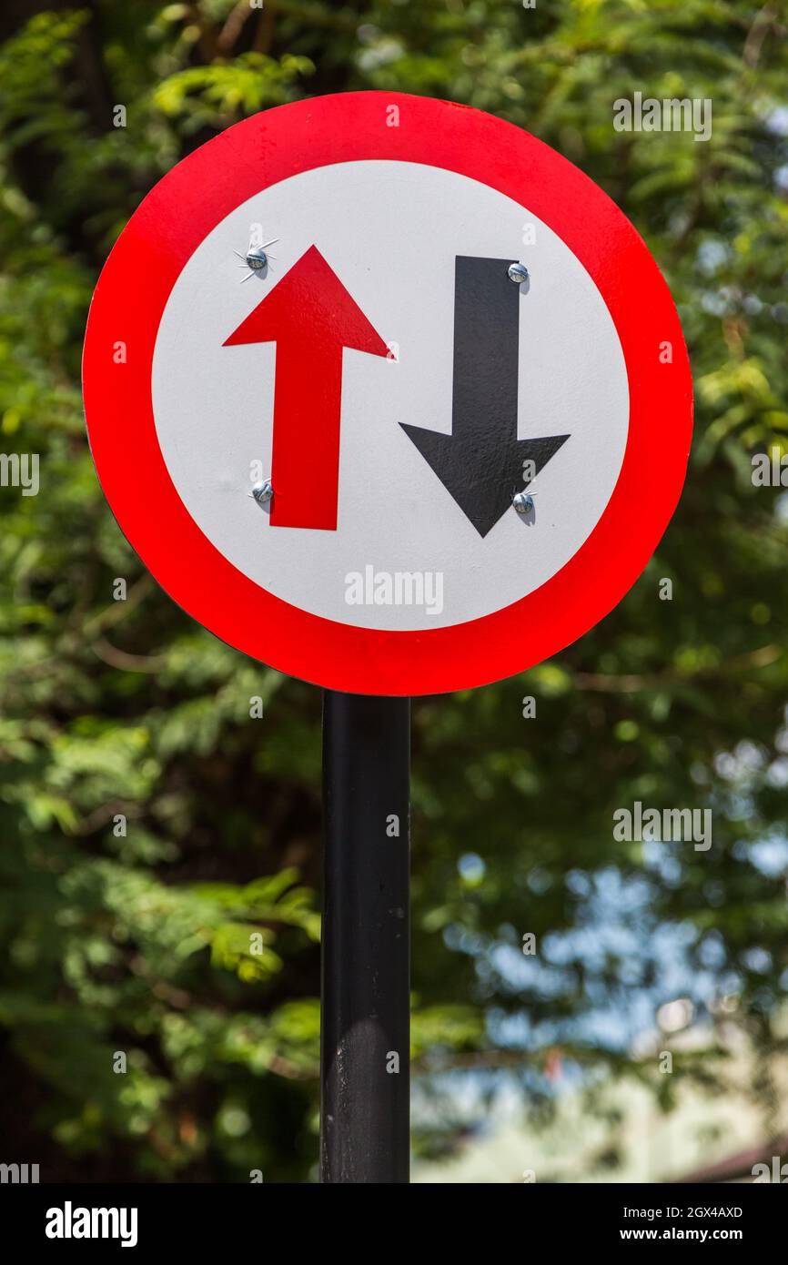 Traffic sign Warning road sign requiring driver motor to give way to ...