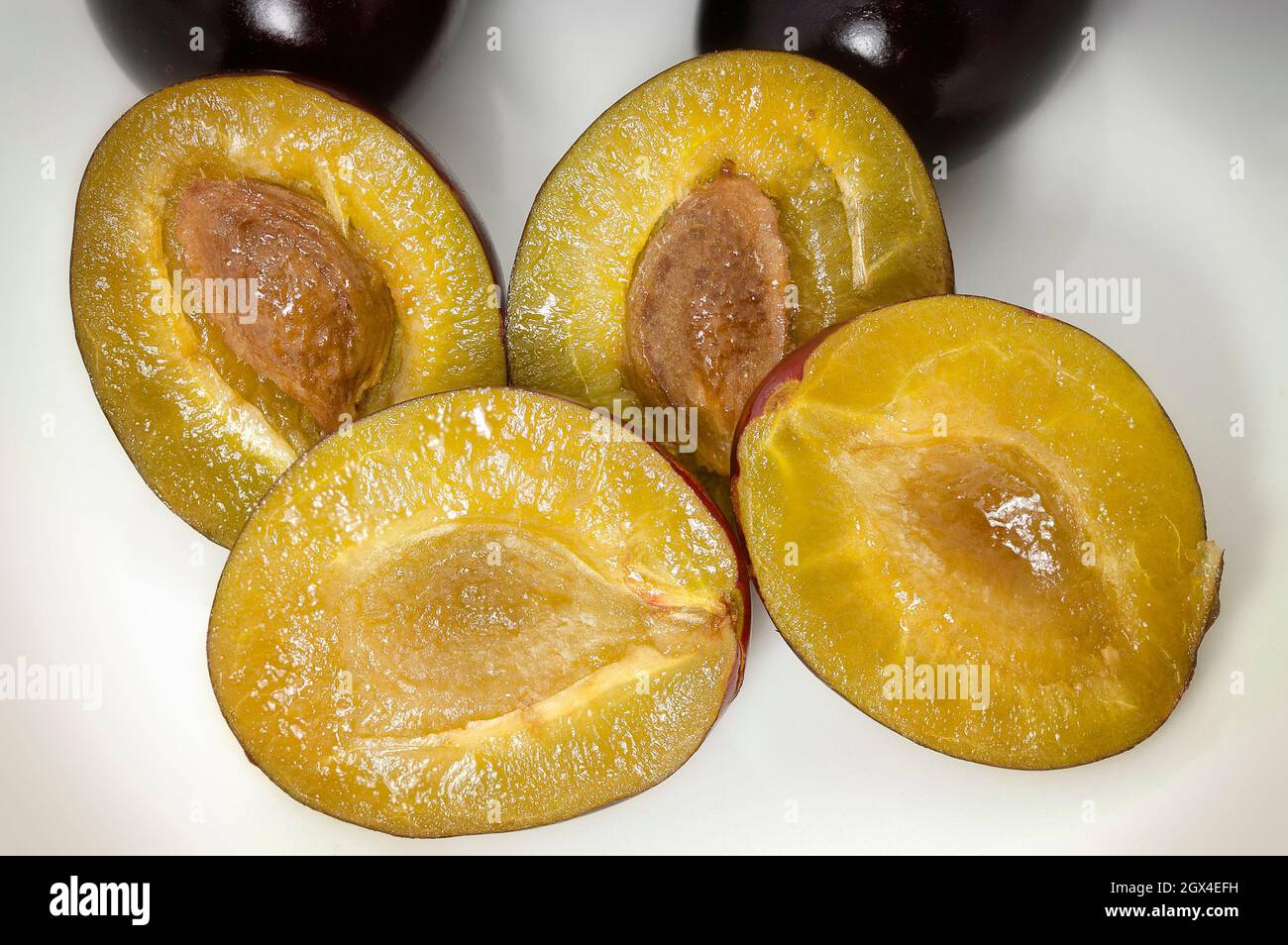 Juicy plums hi-res stock photography and images - Alamy