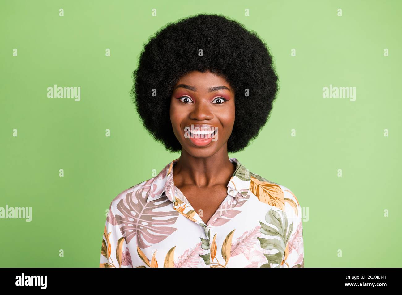 Photo of excited surprised girl omg reaction open mouth wear floral ...