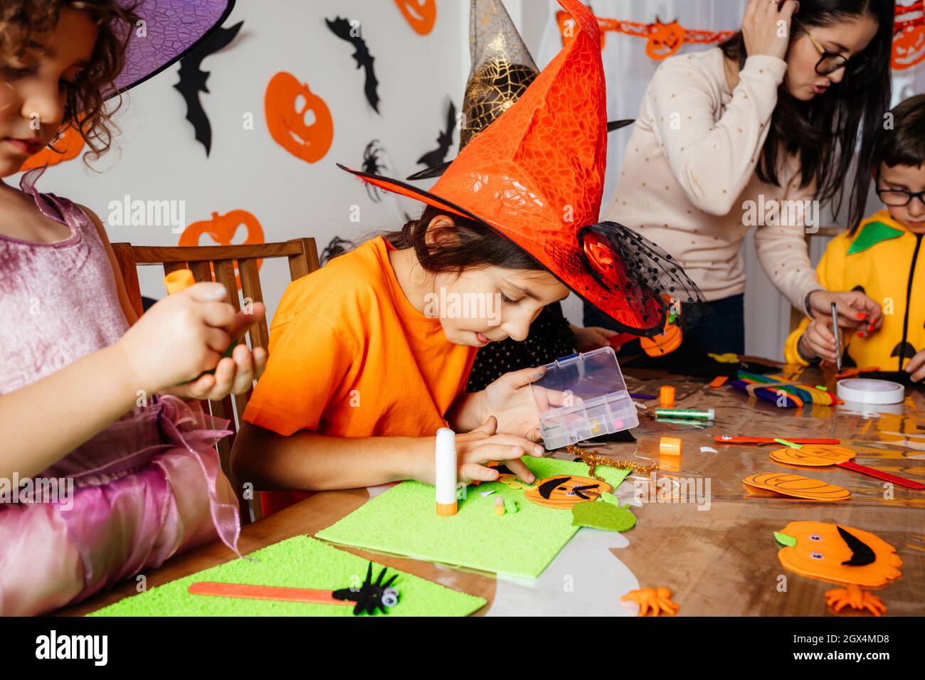 Autumn craft workshop for creative preschool kids Stock Photo - Alamy
