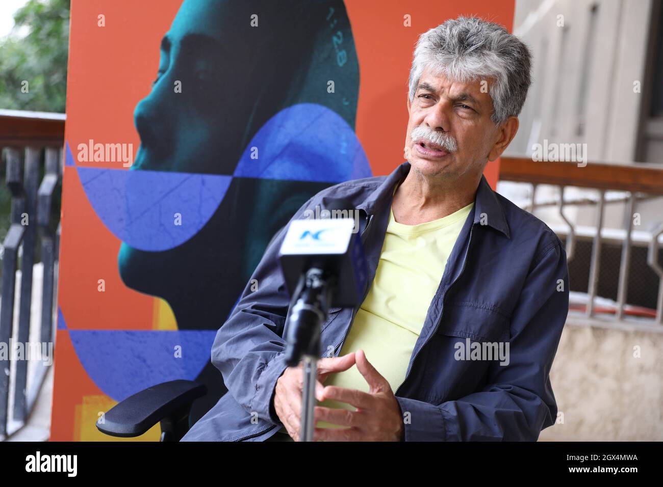 Success measures hi-res stock photography and images - Alamy