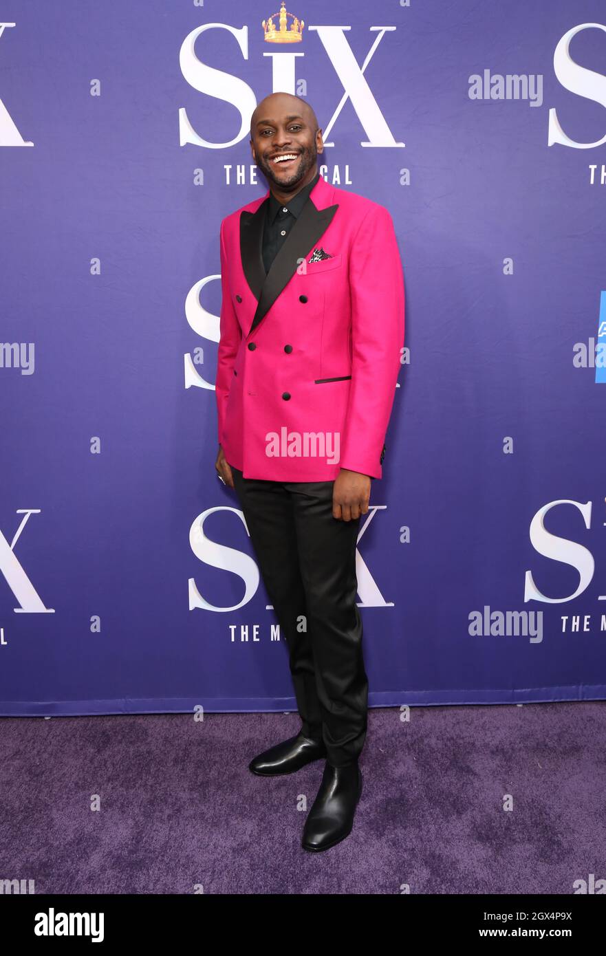 New York, NY, USA. 3rd Oct, 2021. Douglas Lyons arrives at the opening ...