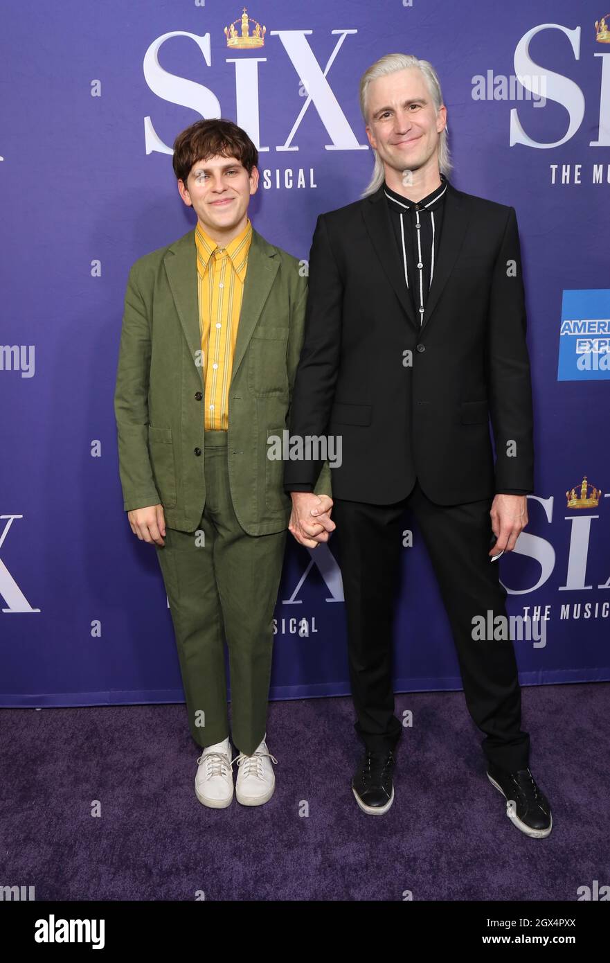 New York, NY, USA. 3rd Oct, 2021. Taylor Trensch and Gavin Creel arrive ...