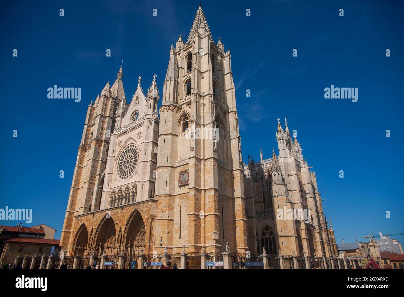 exterior of the beautiful cathedral of Leon in Spain Stock Photo - Alamy