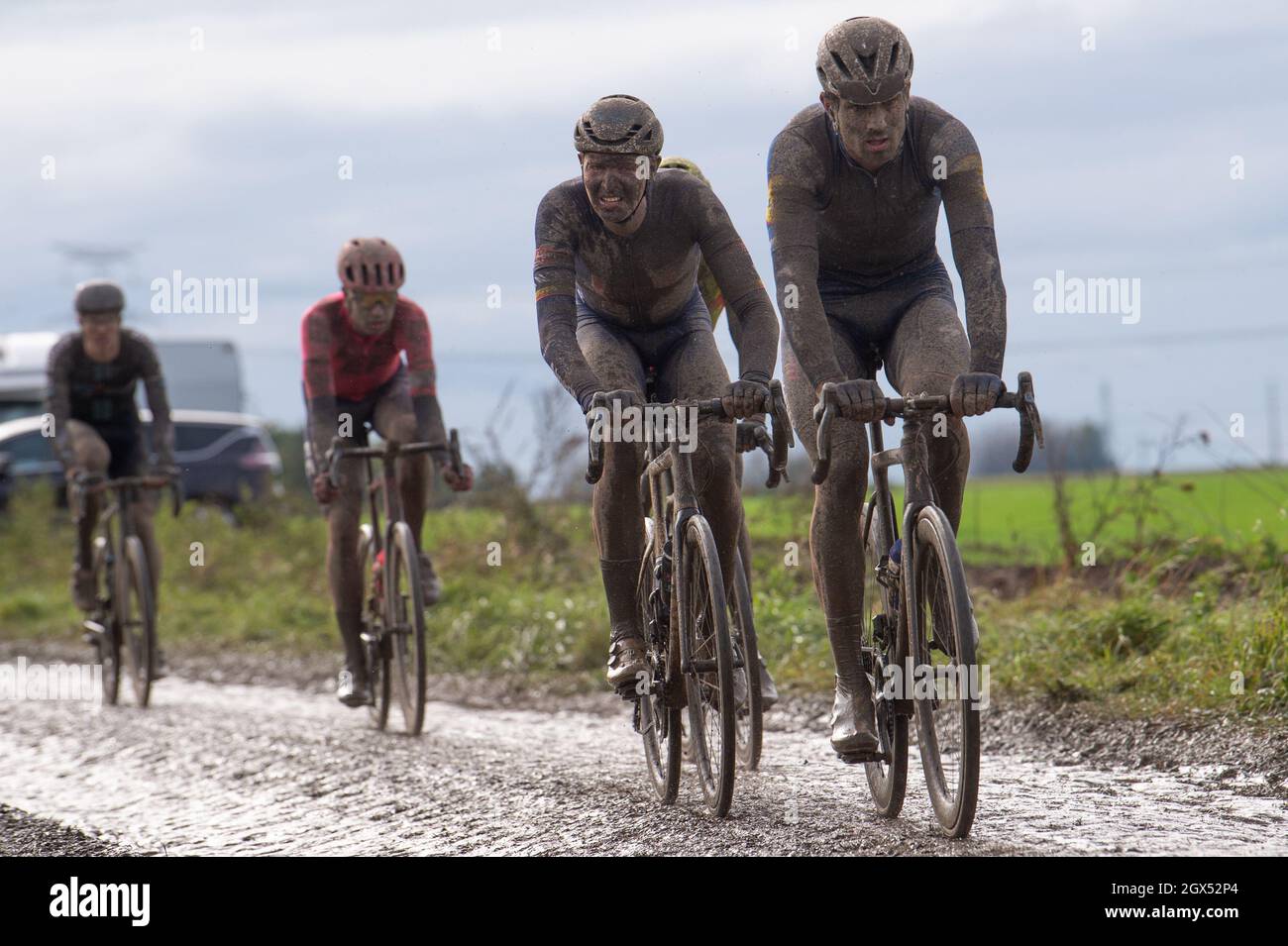 Paris roubaix france cobbles hi-res stock photography and images - Alamy