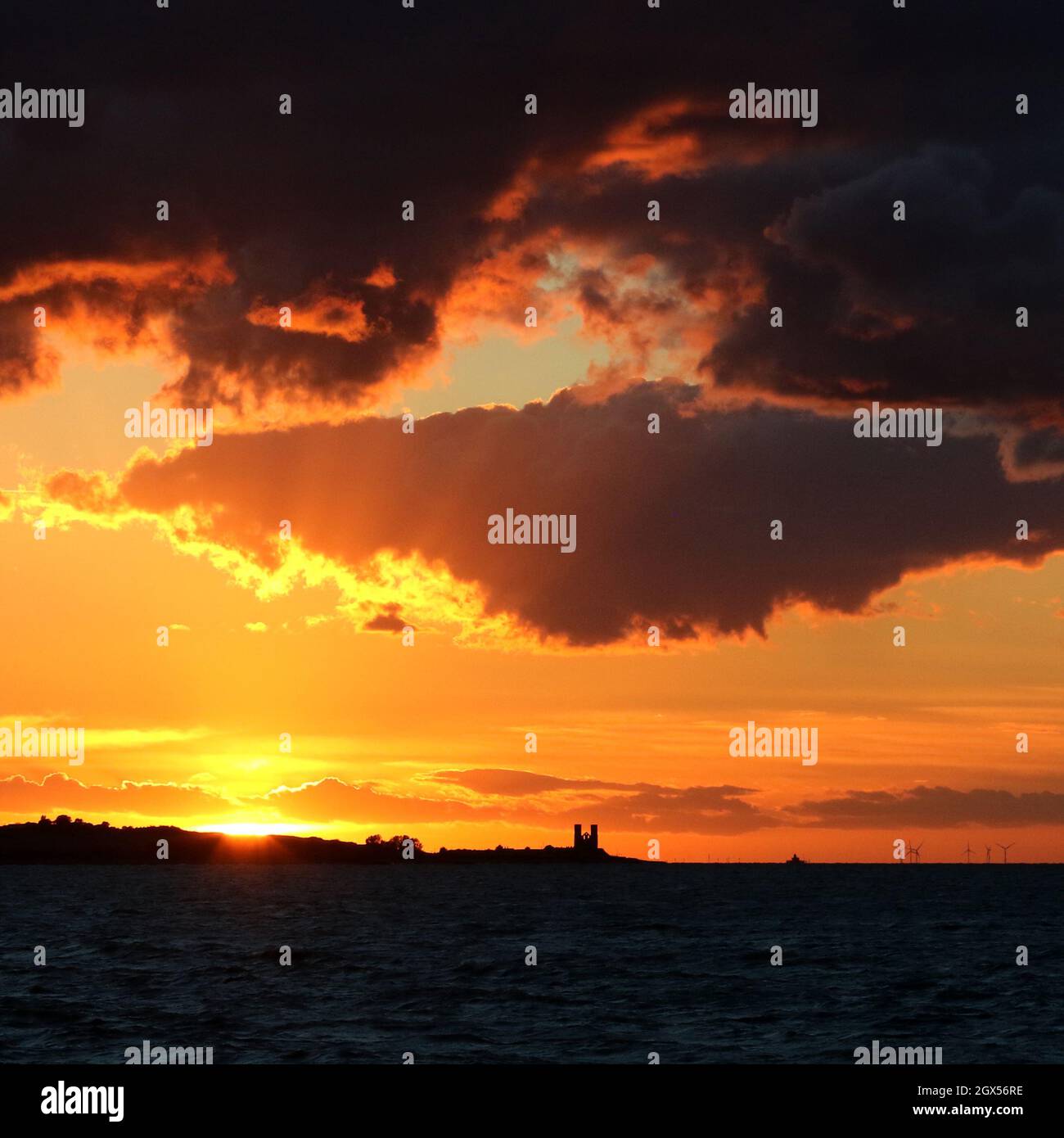 Sunset towers hi-res stock photography and images - Alamy