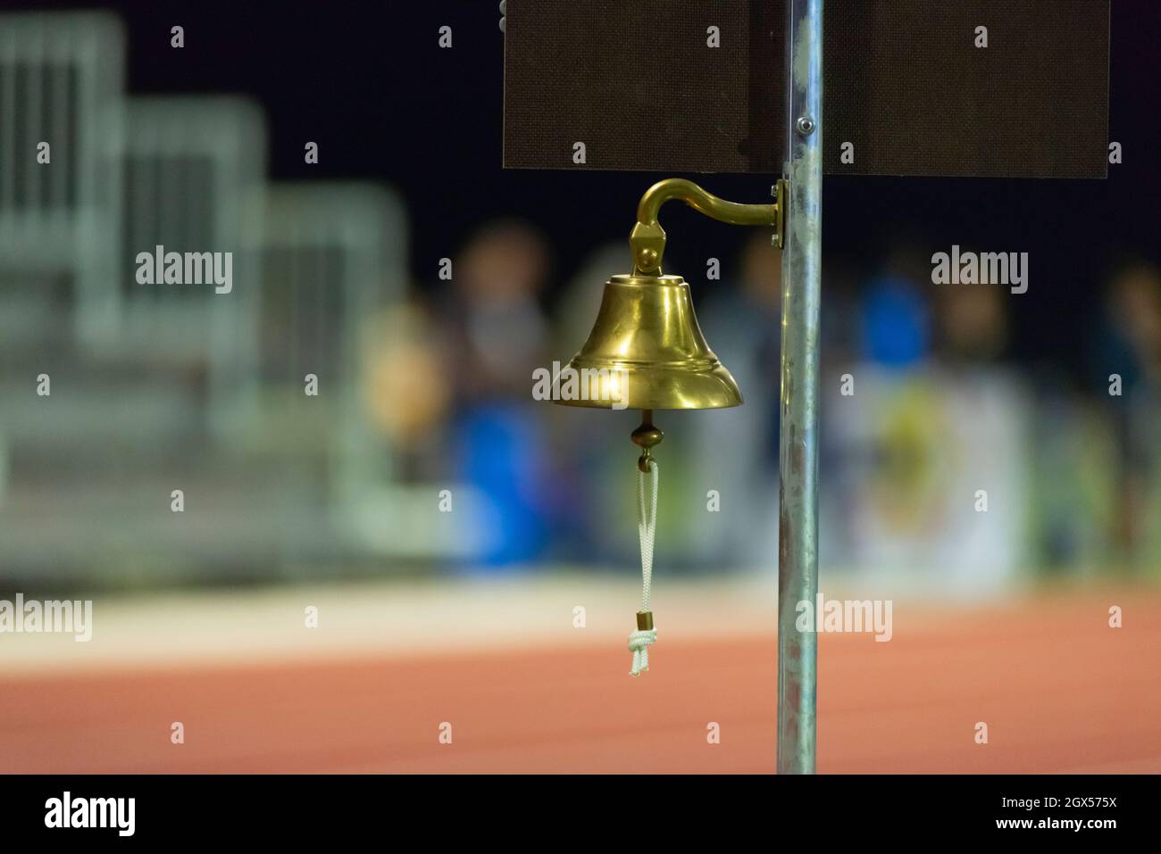 Lap of the stadium hi-res stock photography and images - Alamy