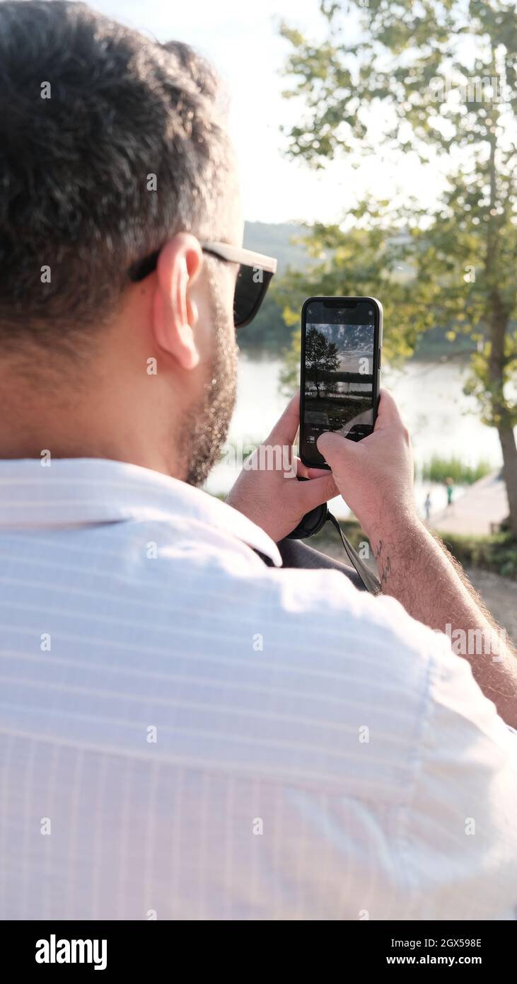 Horizontal photo photos hi-res stock photography and images - Alamy