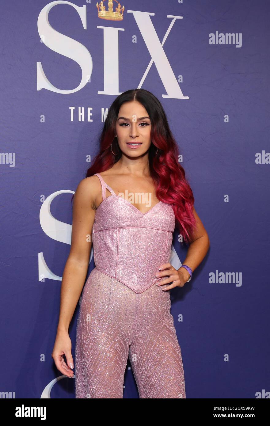 New York, NY, USA. 3rd Oct, 2021. Samantha Pauly arrives at the opening ...