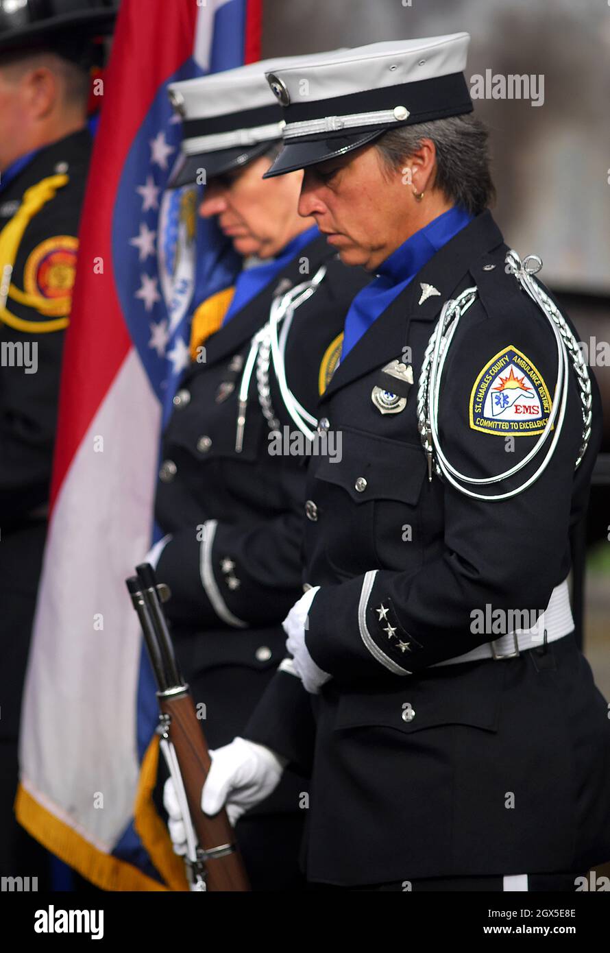 9 11 firefighter memorial hi-res stock photography and images - Alamy