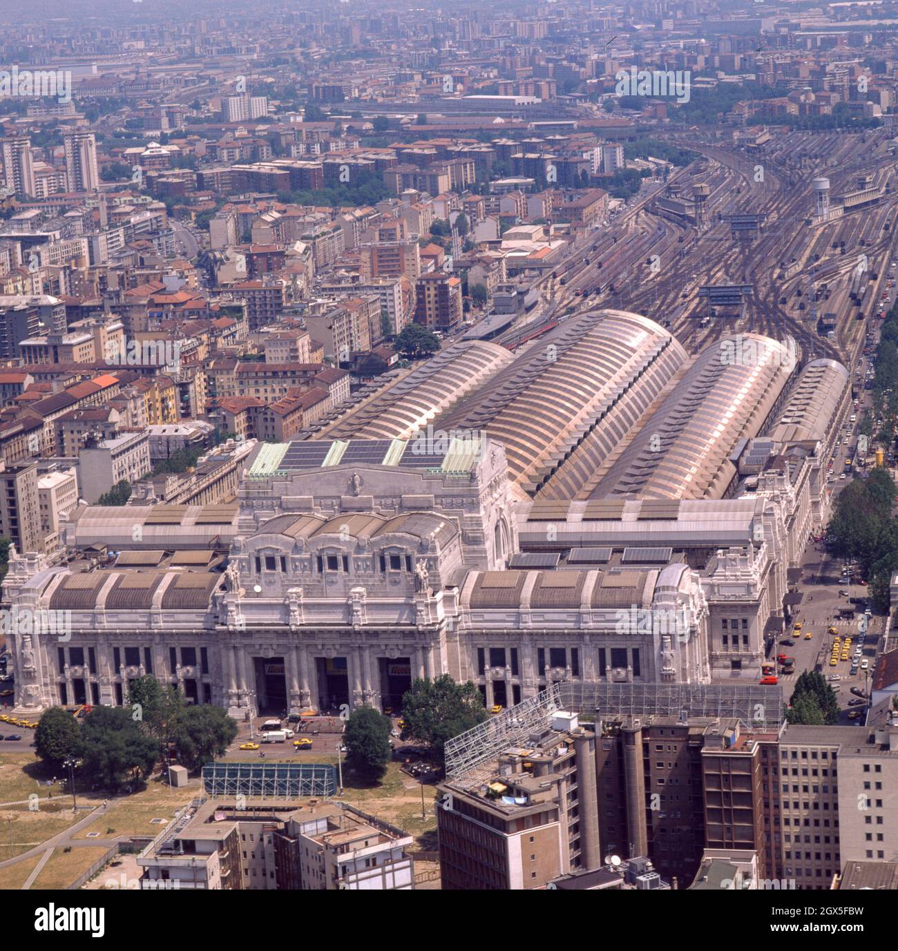 Aerial photo Central Station of Milan Stock Photo - Alamy