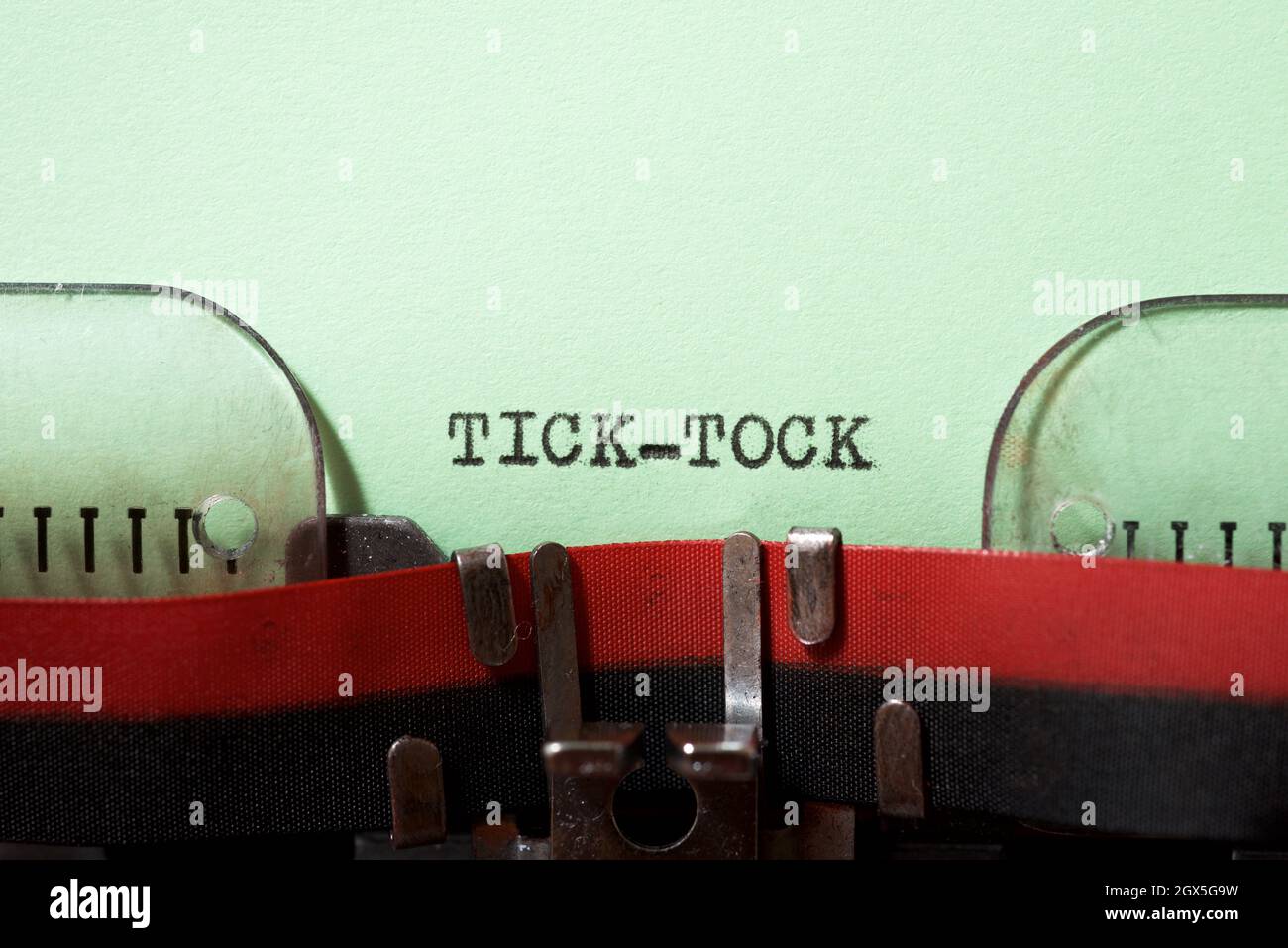 Tick tock hi-res stock photography and images - Alamy
