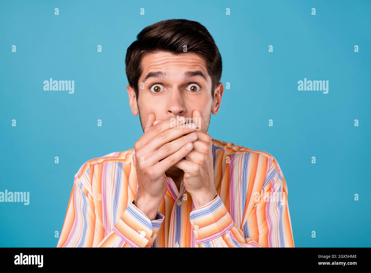 Model shock emotion cover mouth hi-res stock photography and images - Alamy