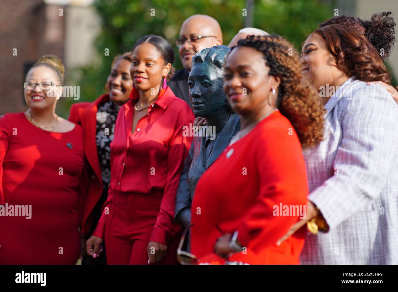 The family of Henrietta Lacks at the unveiling of a statue on the 70th ...