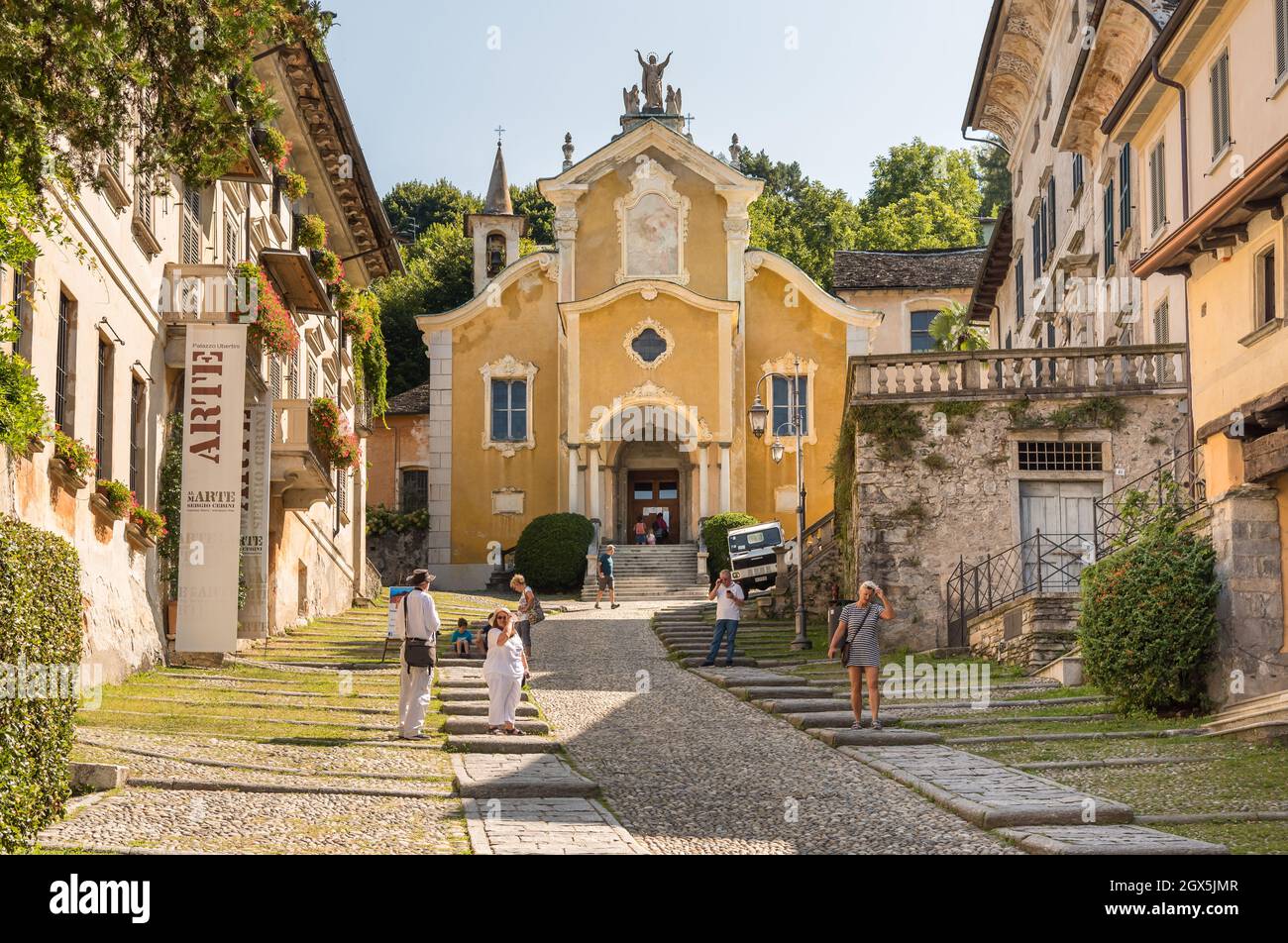Historic center of orta san giulio hi-res stock photography and images ...