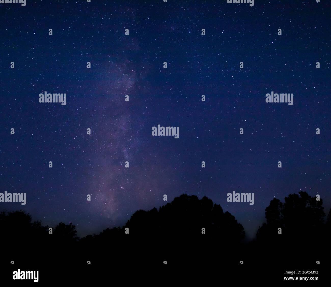 Milky Way on the southwest horizon during a still night in North ...