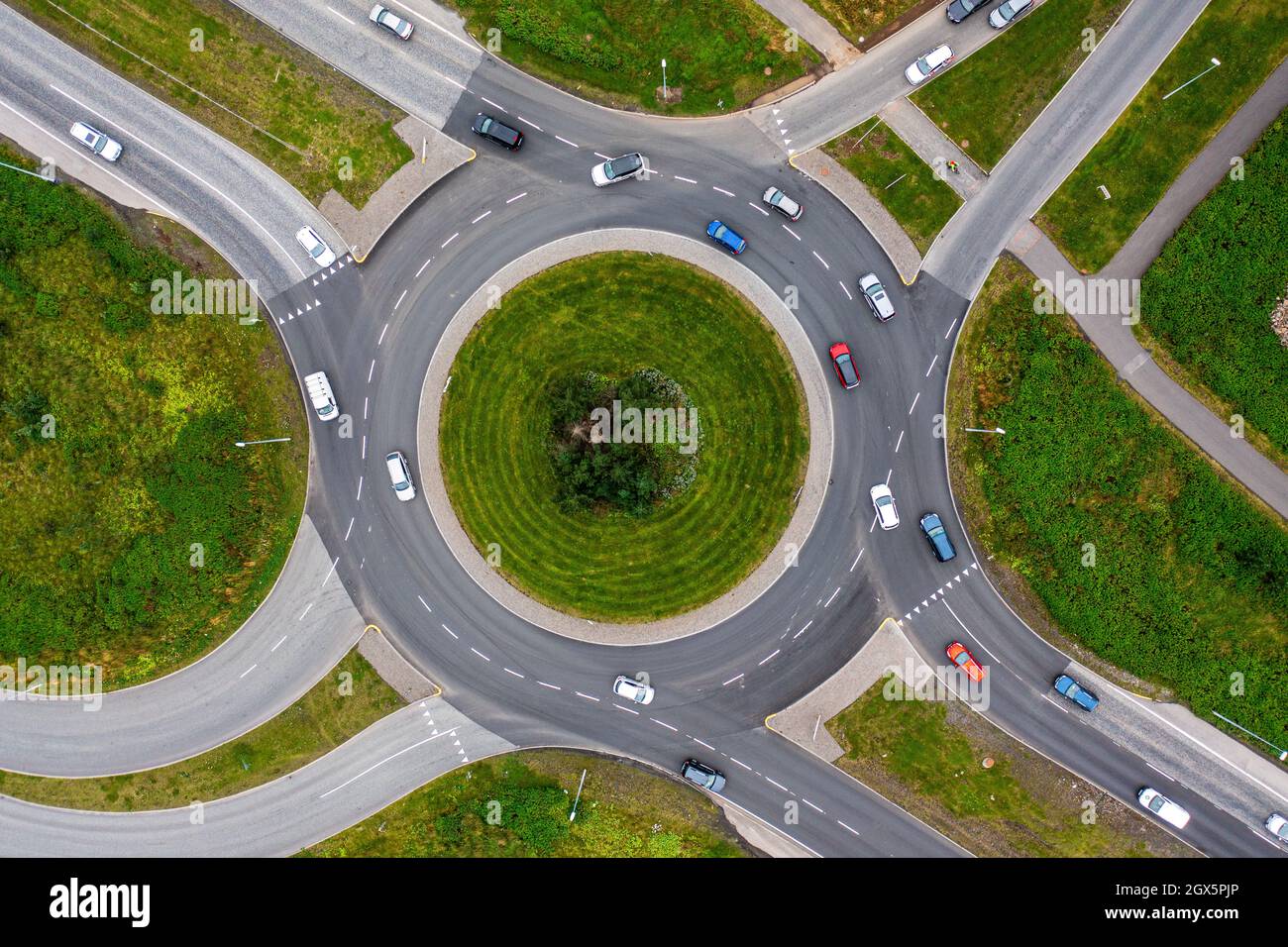 Highway traffic seen from above hi-res stock photography and images - Alamy