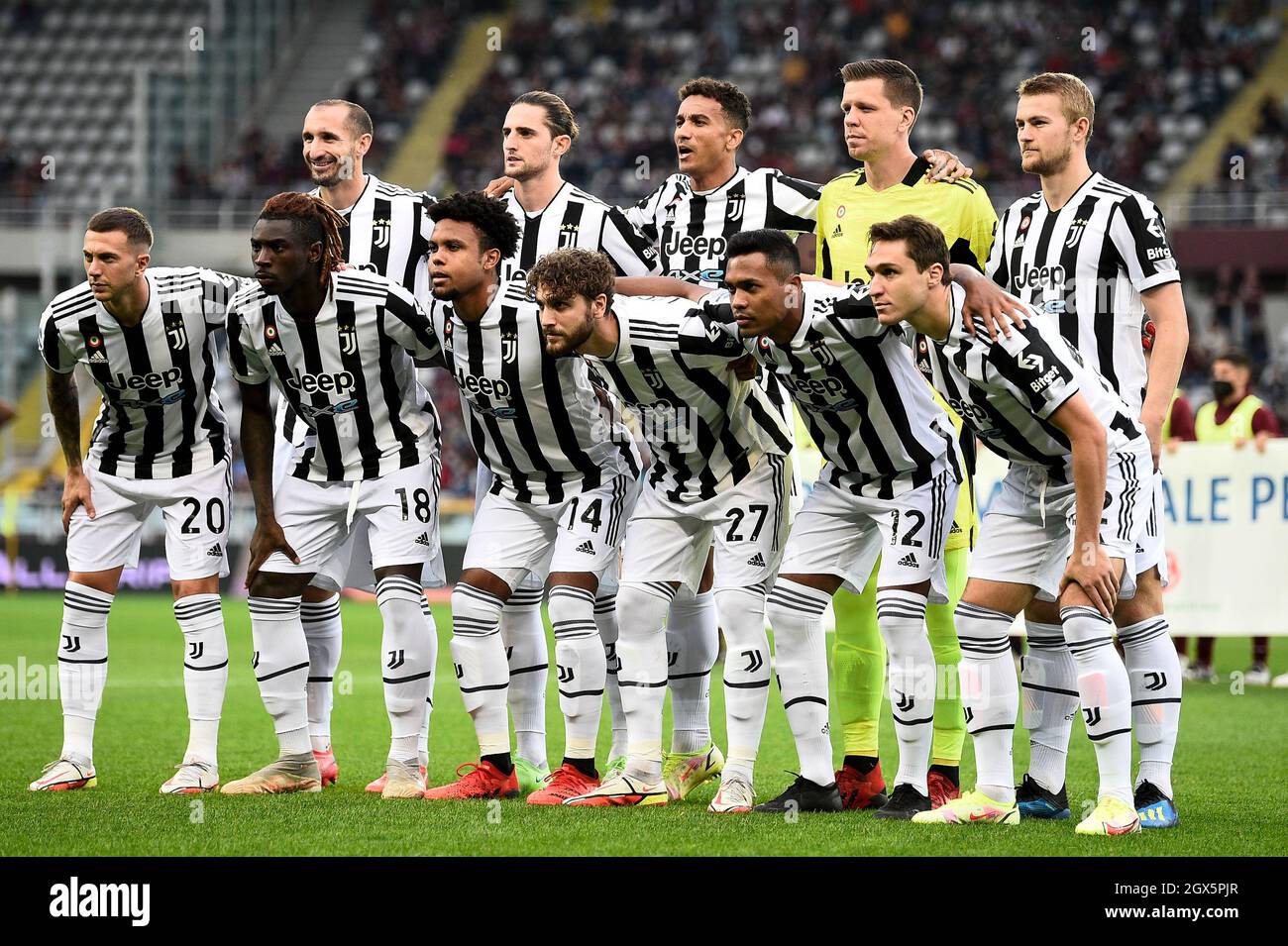 Turin, Italy. 02 October 2021. Players of Juventus FC pose for a team ...