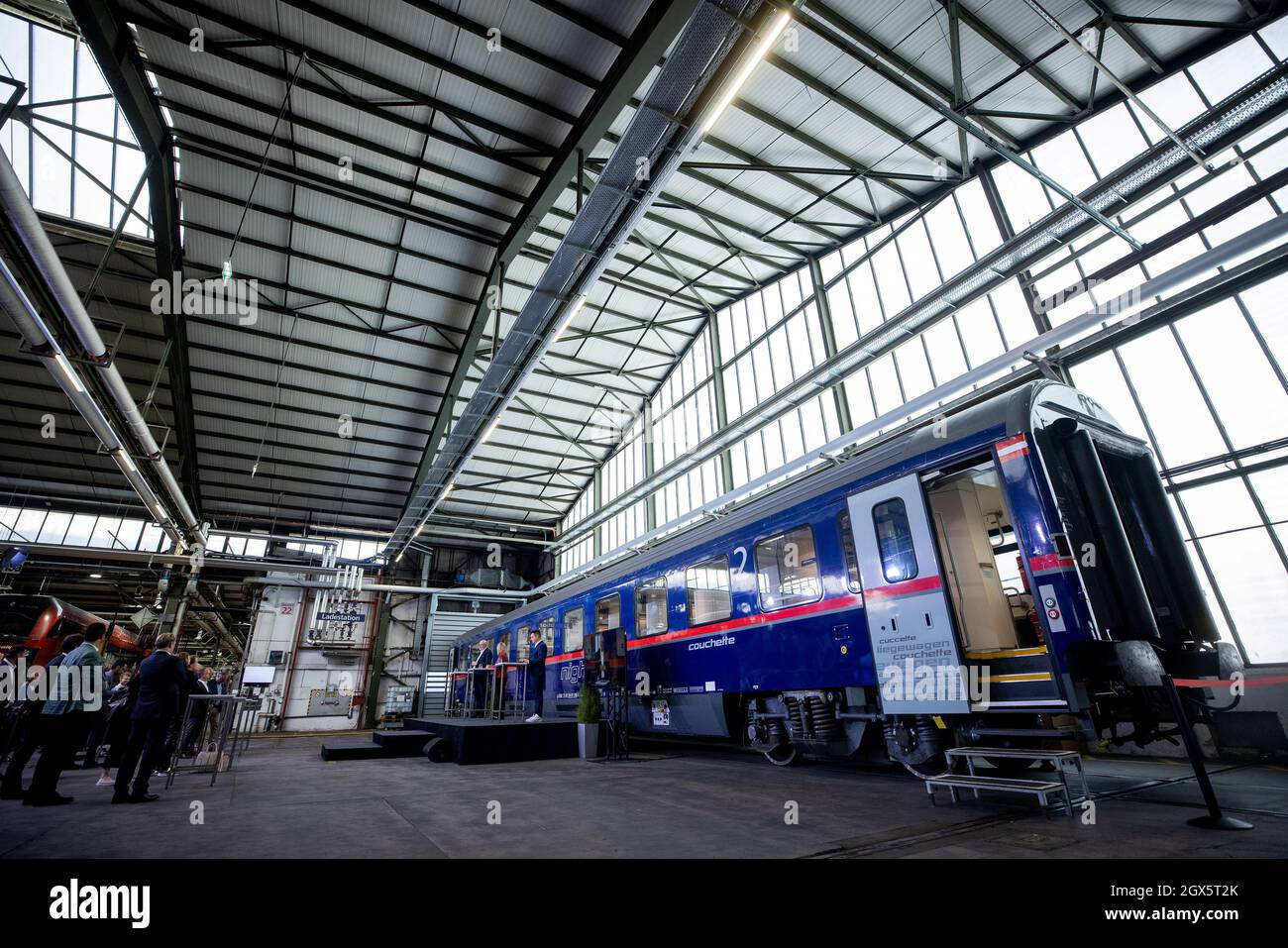 Sleeper trains austria hi-res stock photography and images - Alamy
