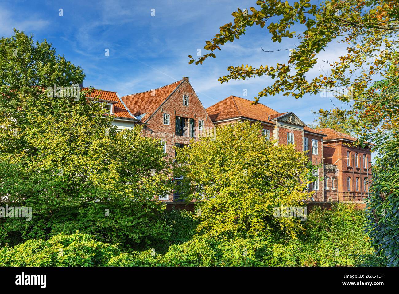 Buildings facades in downtown hi-res stock photography and images - Alamy