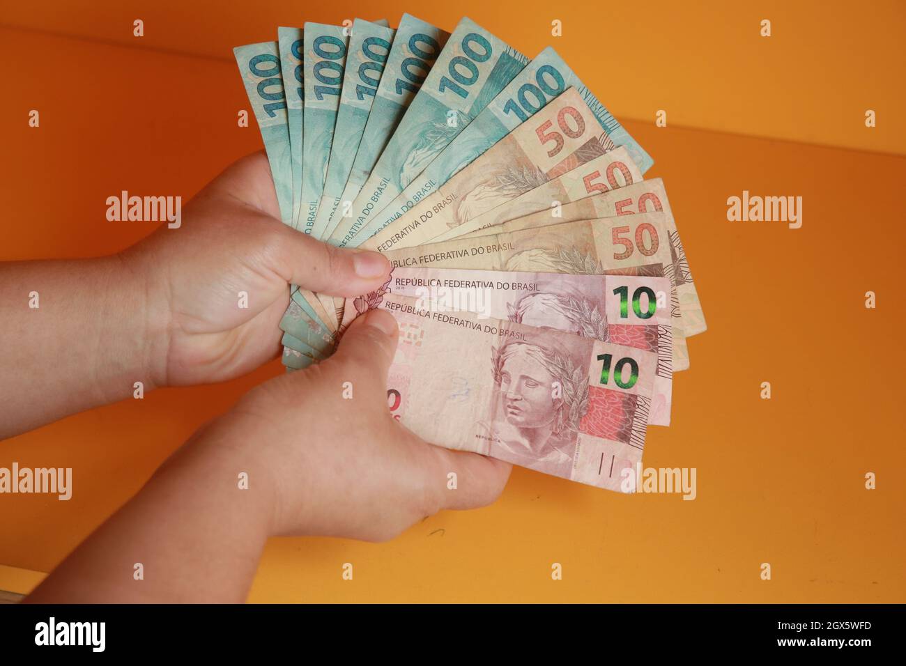 50 cents real brazilian hi-res stock photography and images - Alamy