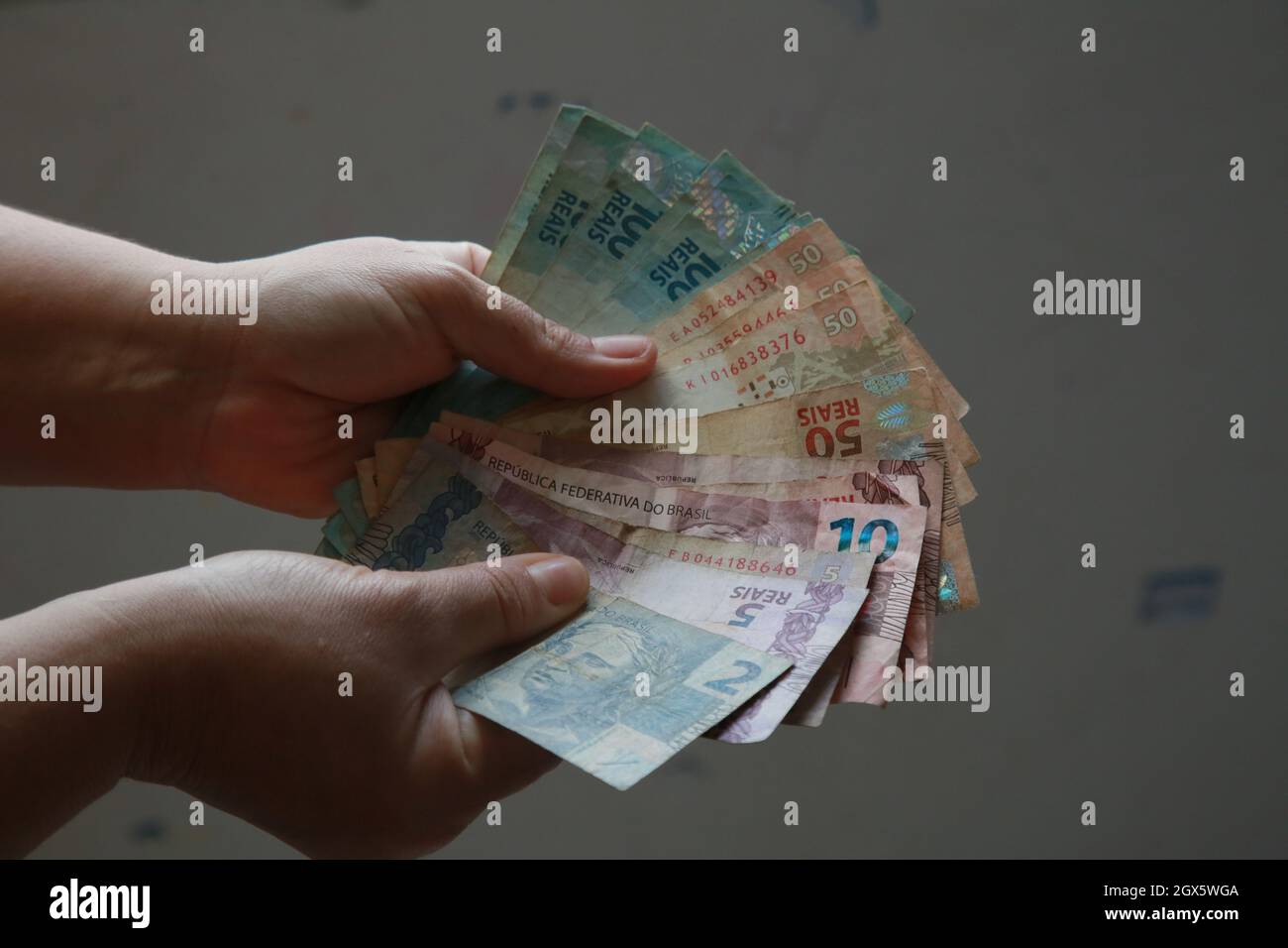 50 cents real brazilian hi-res stock photography and images - Alamy
