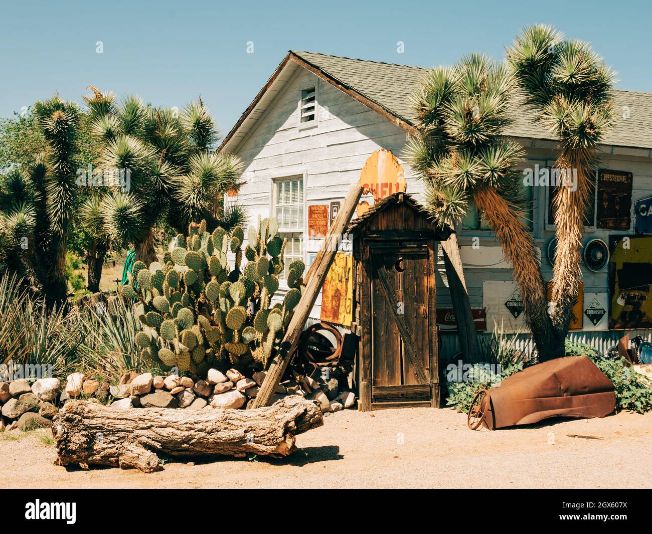 Hackberry General Store, on Route 66 in Arizona Stock Photo - Alamy