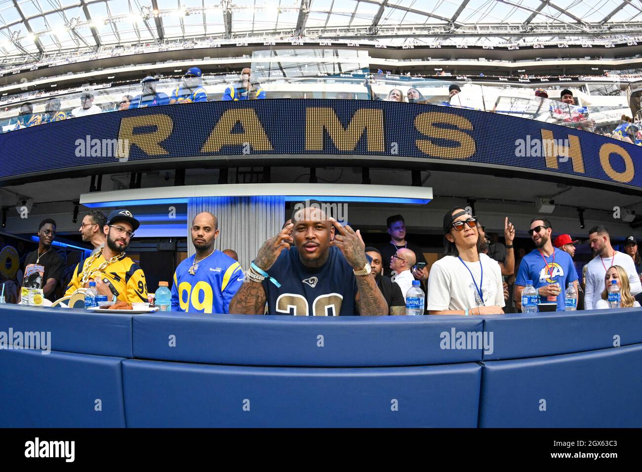 Rapper the game hi-res stock photography and images - Alamy