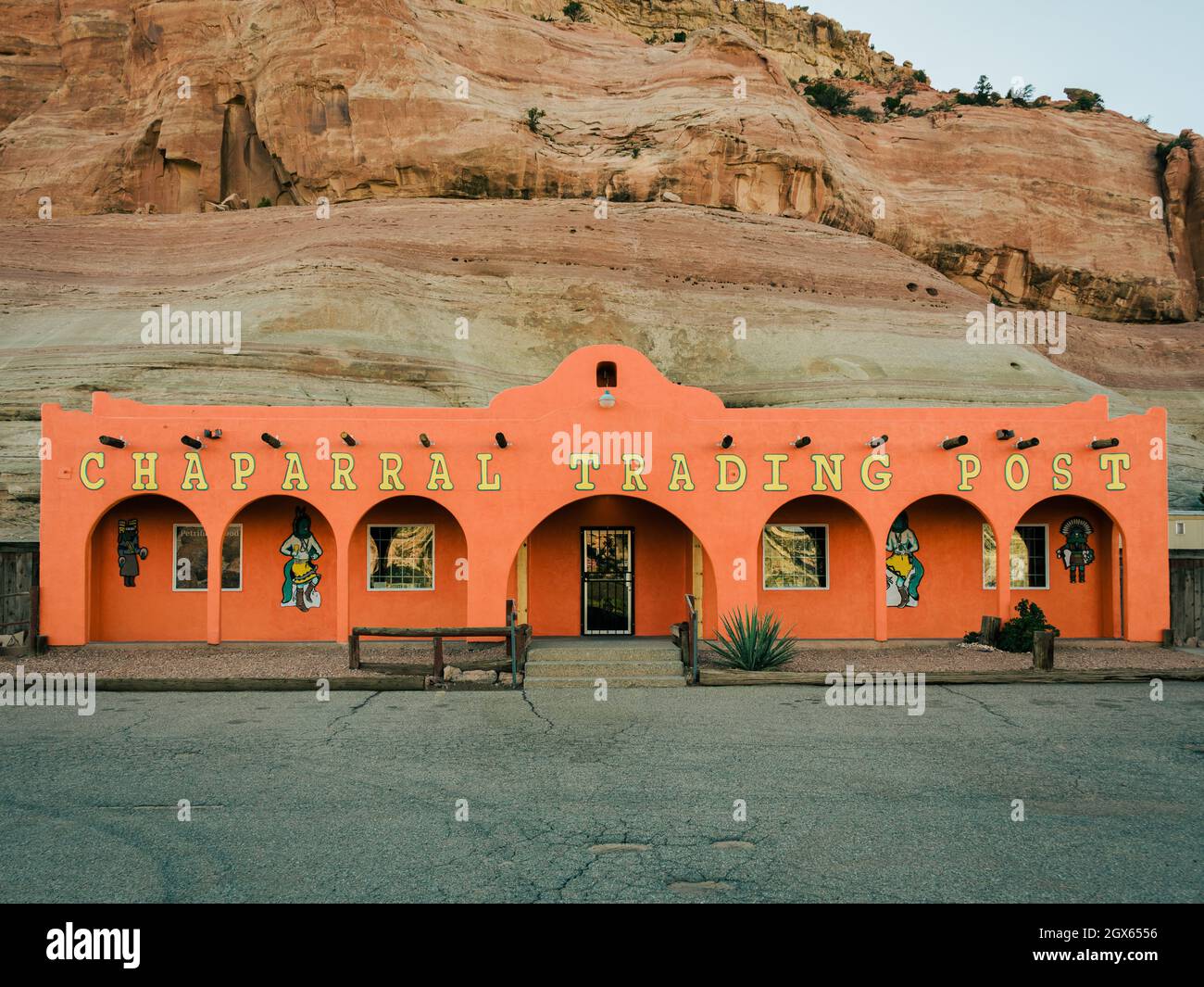 Chaparral Trading Post, on Route 66 in Lupton, Arizona Stock Photo - Alamy