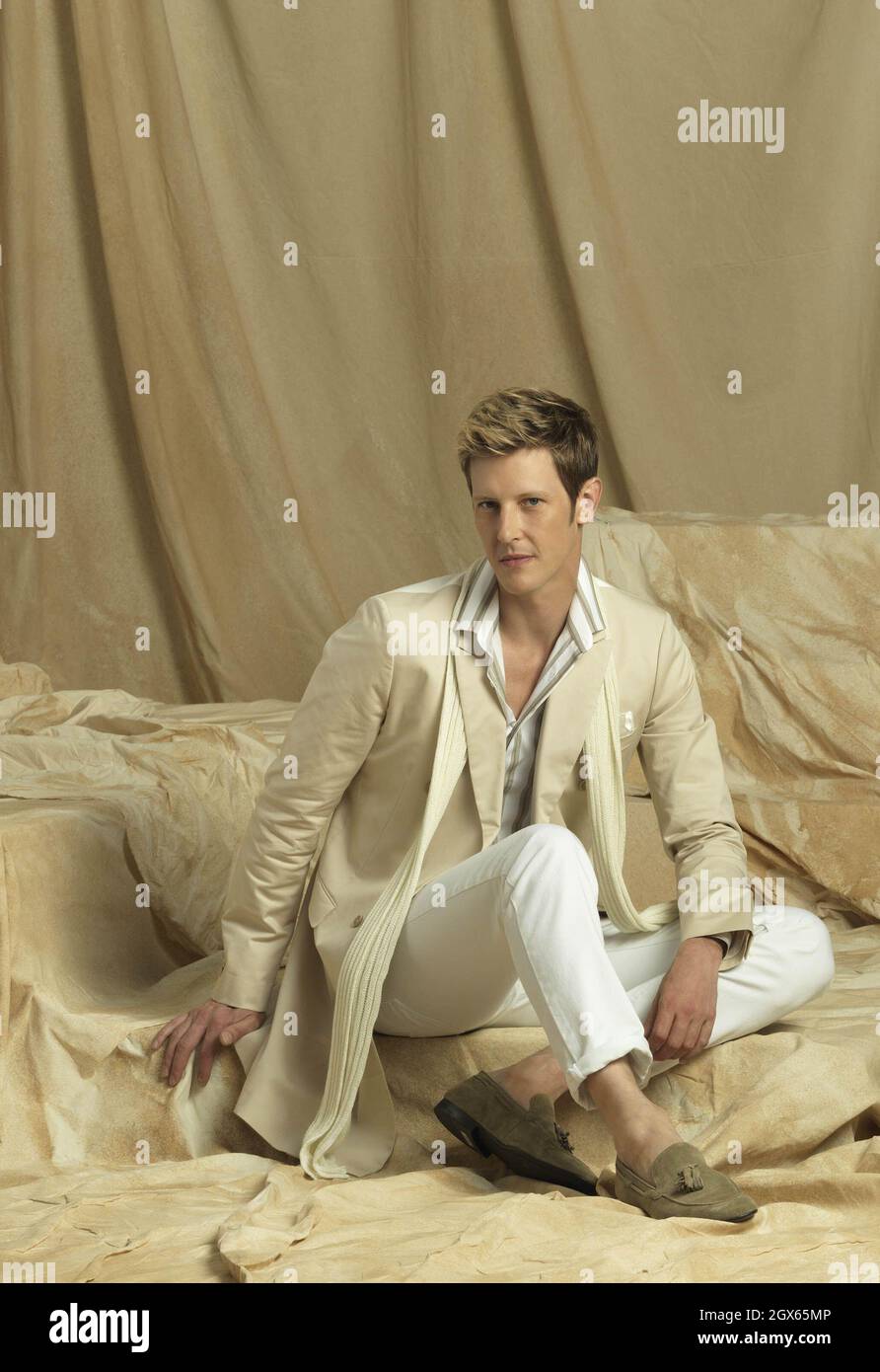 Gabriel Mann Revenge Season 3
